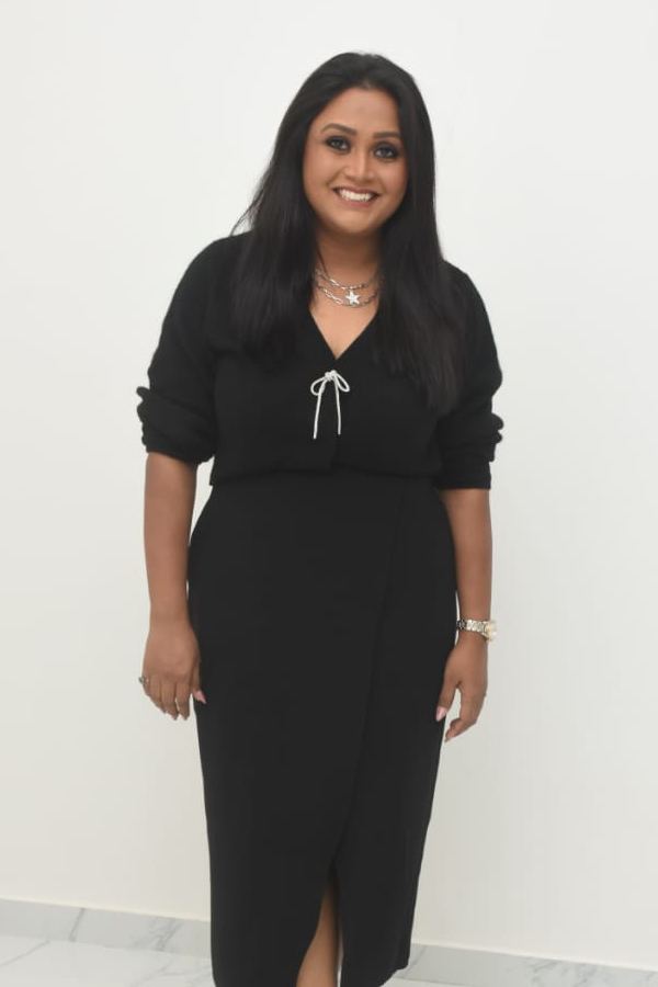 Himaja Reddy: అల్వాల్‌లో షాప్ ఓపెనింగ్ చేసిన హిమ‌జ (ఫోటోలు) | Actress Himaja Reddy Opens Shop In ...